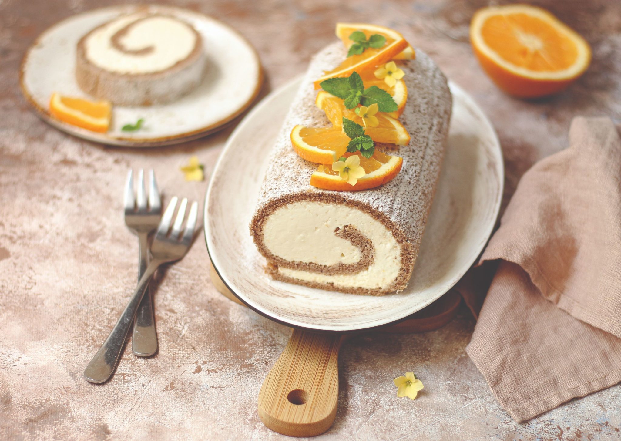 Orange rolada – nježan biskvit i osvježavajuća krema od mascarponea i ...